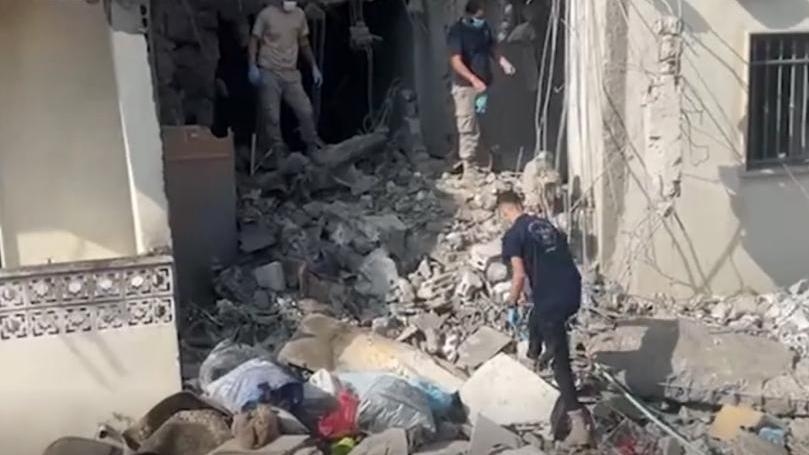 Watch: Airstrike destroys a building - MTV Lebanon