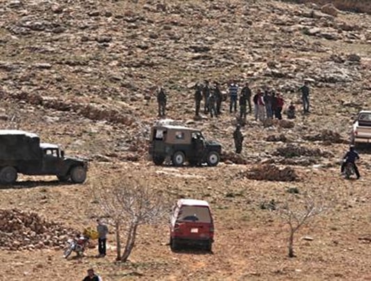 Gunmen plot to attack Syrian Army checkpoints near Lebanese borders ...