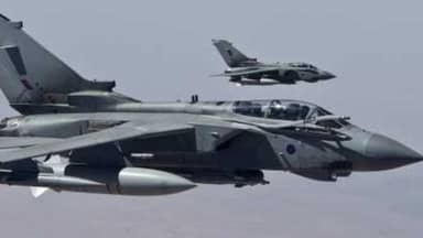 Anadolu Agency: Decisive Storm intensifies airstrikes on arms deports ...