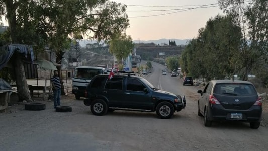 NNA: Kfarhazir-Chekka highway blocked with parked cars - MTV Lebanon