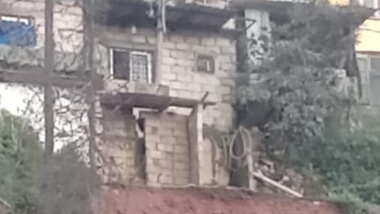 Evacuation of a residential building in Lebanon due to a part of it ...