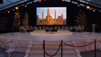 The heads of the Islamic and Christian sects begin arriving at Martyrs ...