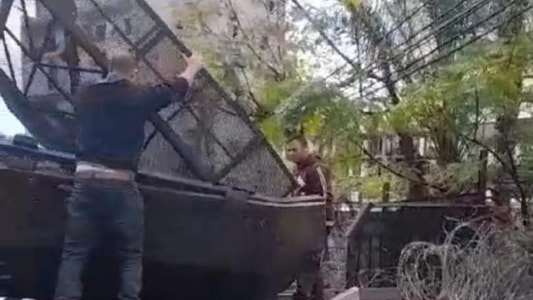 MTV correspondent: The iron barriers were removed from the Aoukar ...