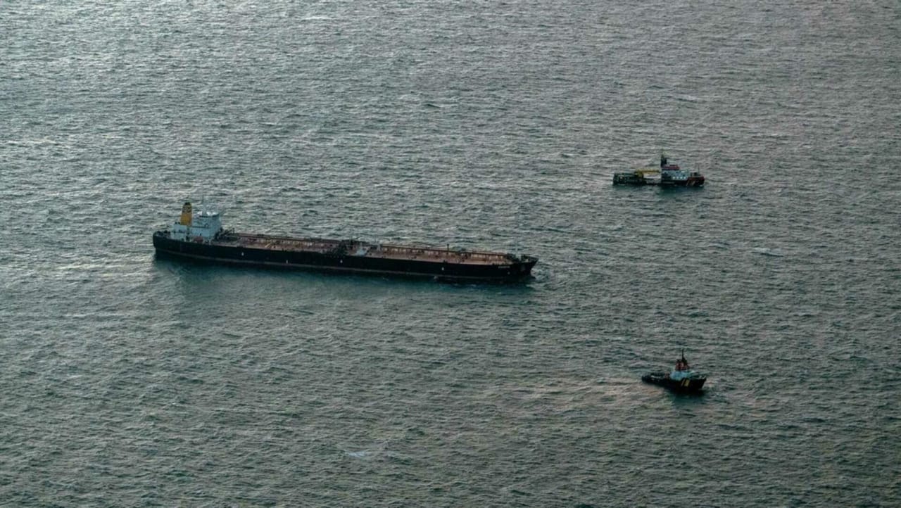 Crew of oil tanker alive after collision with ship off UK - MTV Lebanon