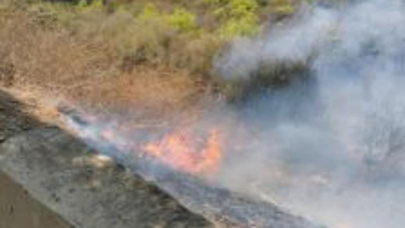 Huge fire breaks out in Darb El-Sim, civil defense and firefighting ...