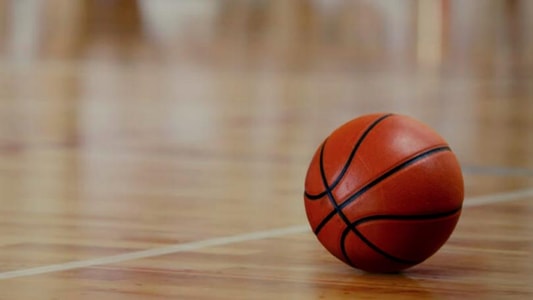 Watch at 4:45 pm on MTV the live broadcast of the match between Hoops ...