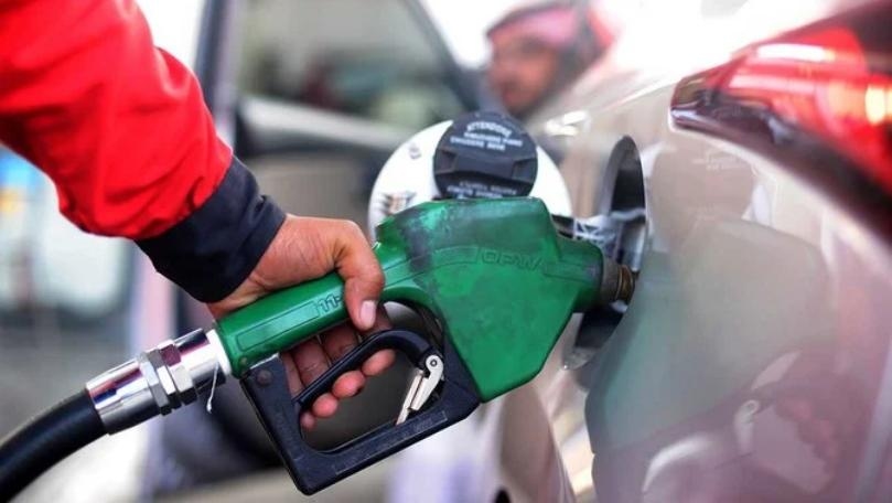 Leaded Petrol Runs Out of Gas, Century After First Warnings, Says UN ...