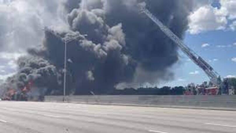 Fire breaks out on US bridge after fuel tanker accident - MTV Lebanon