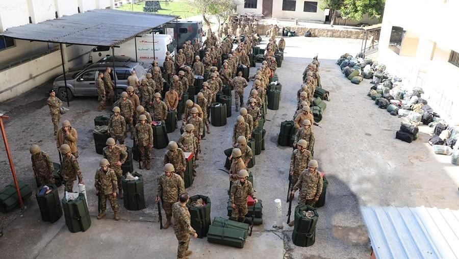 Photos: The army deploys the first batch of trainee soldiers to ...