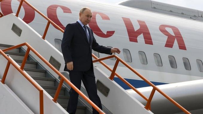 AP: Russian President Vladimir Putin has arrived in North Korea in a ...