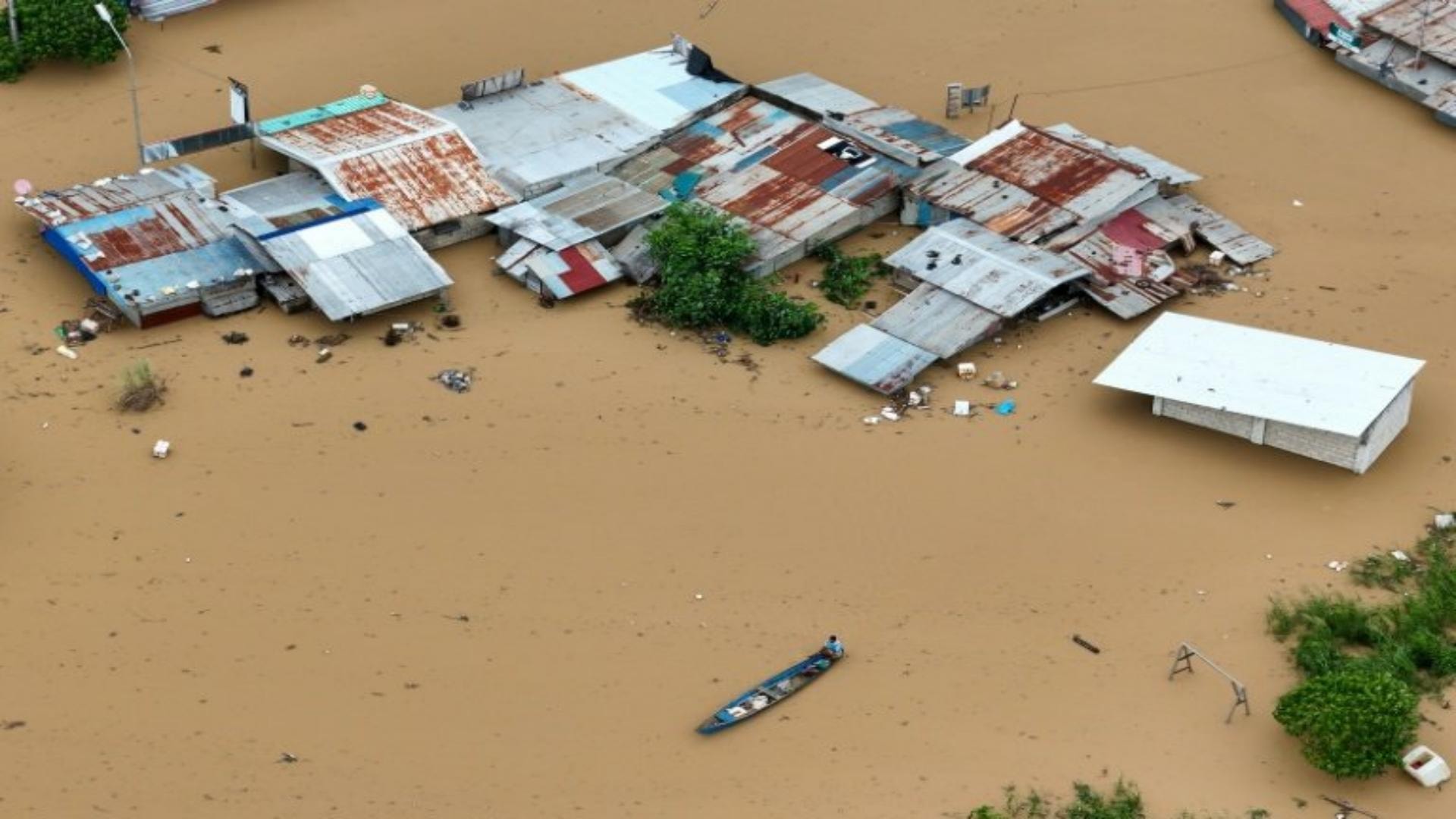 Typhoon Fung-wong Leaves Flooded Towns Across the Philippines - MTV Lebanon